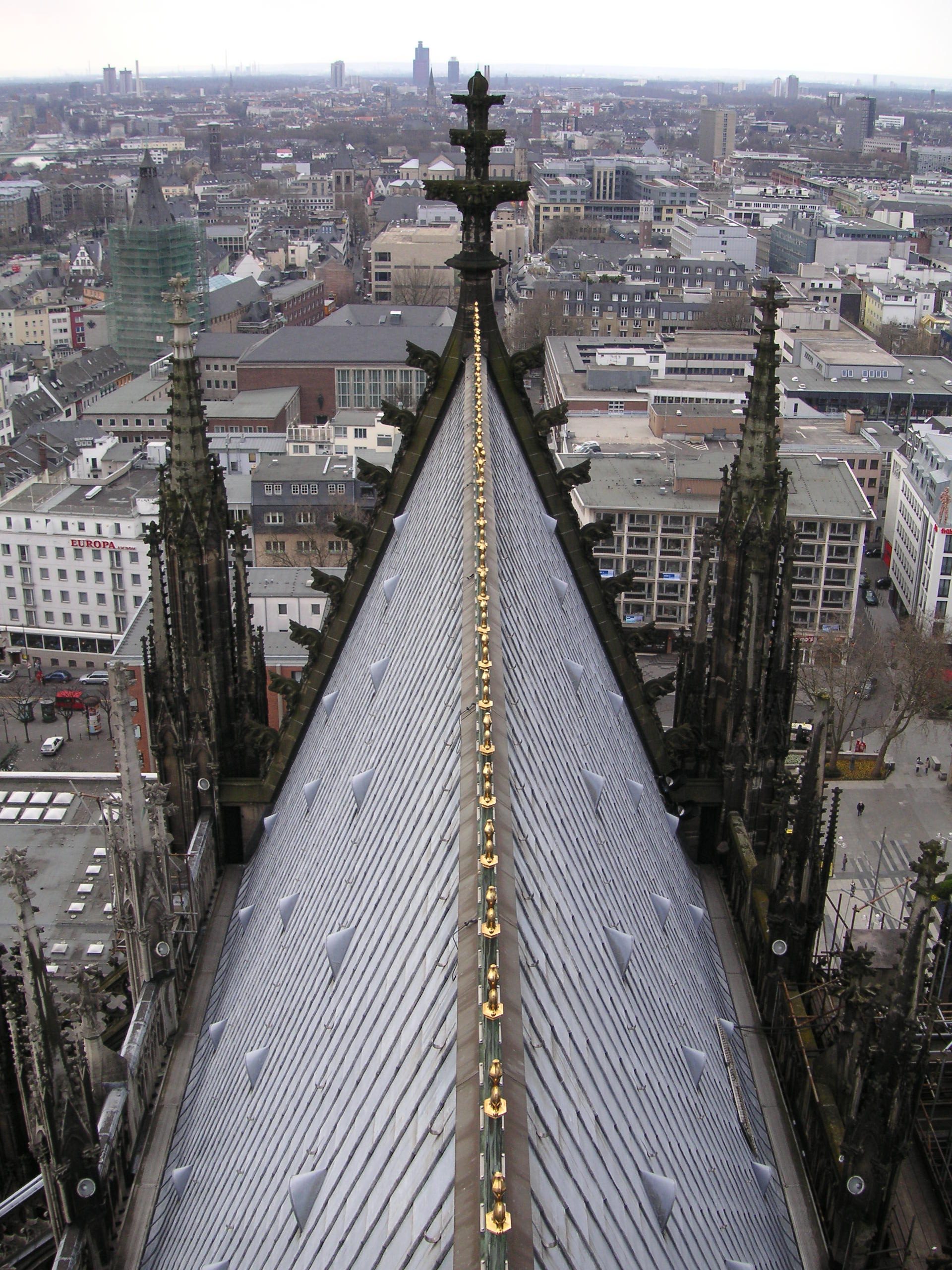 Dem Kölner Dom aufs Dach gestiegen | DieReiseEule